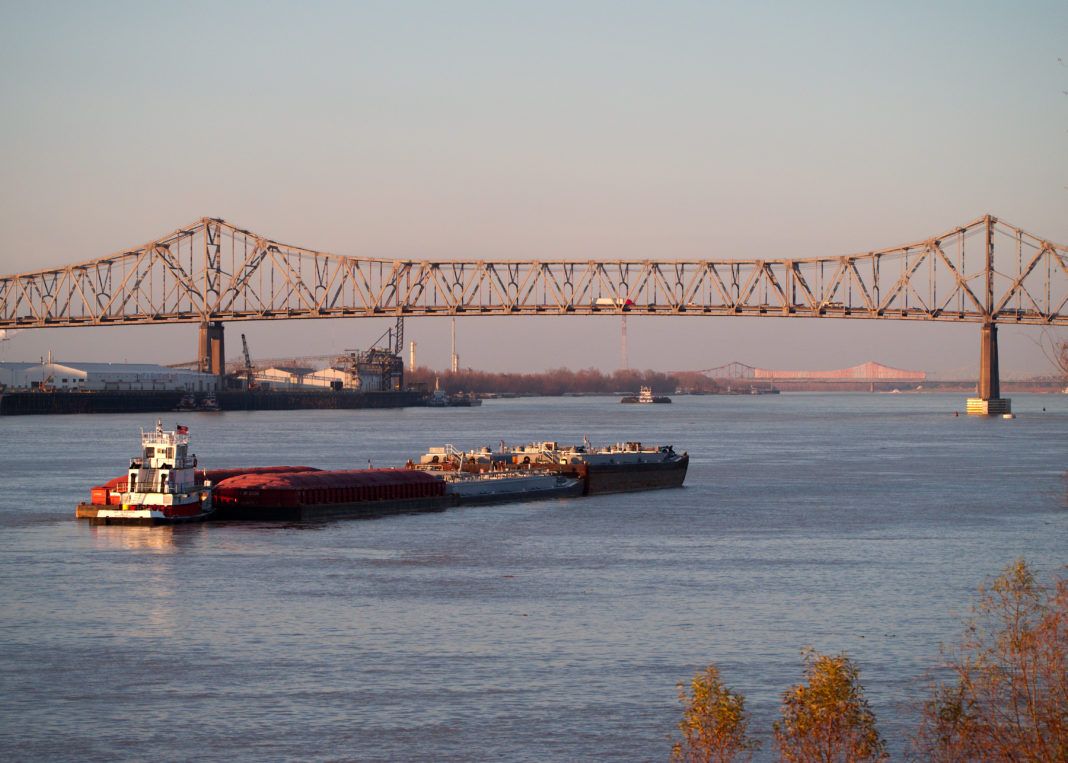 Get the latest on the Mississippi River bridge project