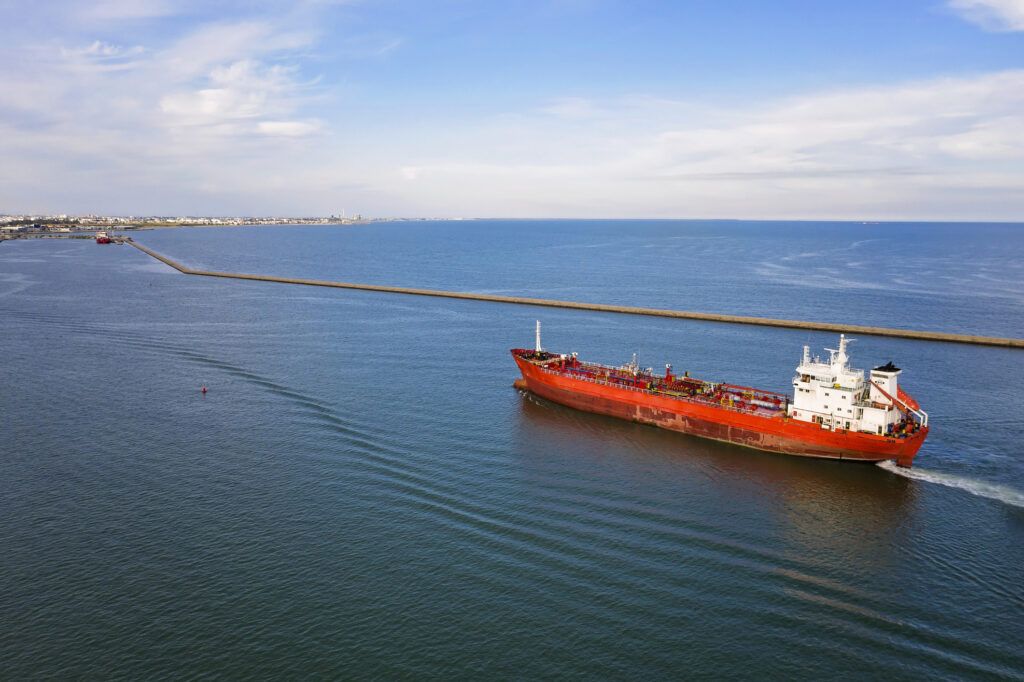 First phase of $930 million Plaquemines Port oil terminal begins ...